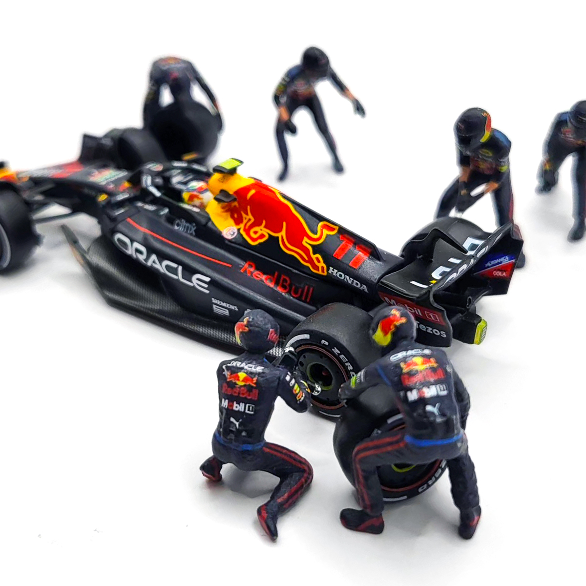Sergio Checo Perez Pits Diorama Red Bull Racing Mini GT 1/64 ...